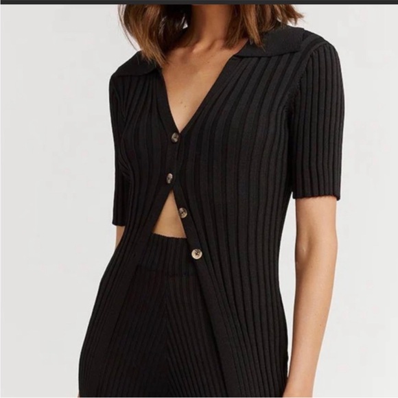 DISSH | Tops | Dissh Black Split Front Farrah Knit Top Ribbed Polo ...